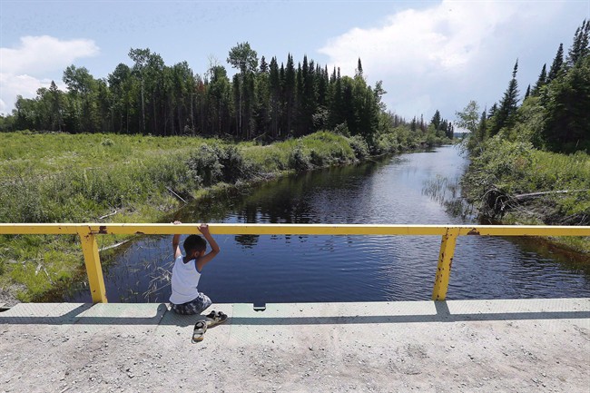 Justin Trudeau visits Shoal Lake 40 First Nation | Globalnews.ca