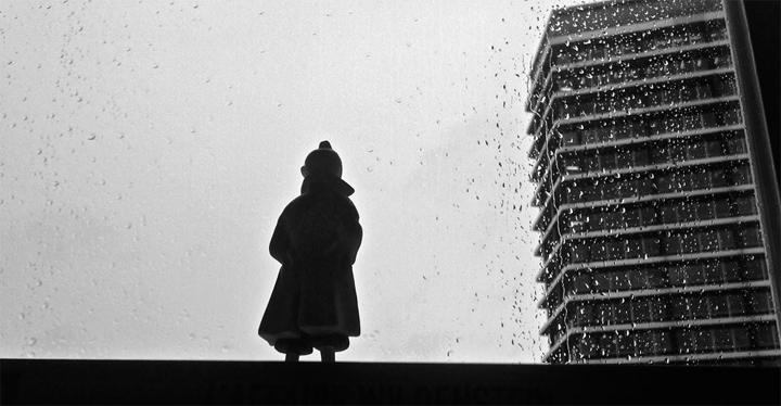 Iconic Belgian cartoon Tintin sheds tears over Brussels attack ...