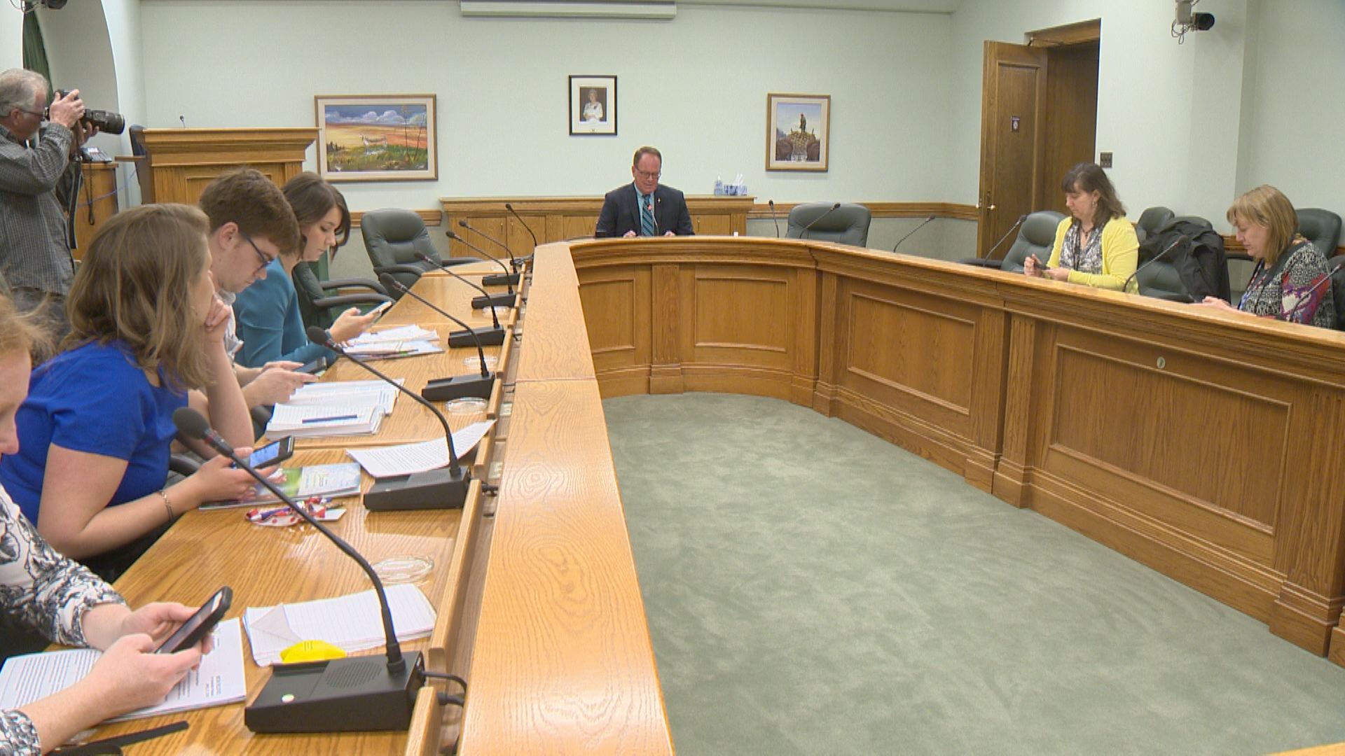 Two-thirds of First Nations children in Saskatchewan live in poverty ...