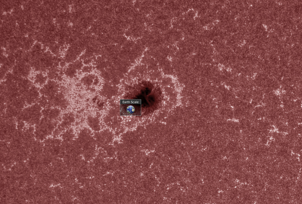 Enormous sunspot turns towards Earth, chance of northern lights ...