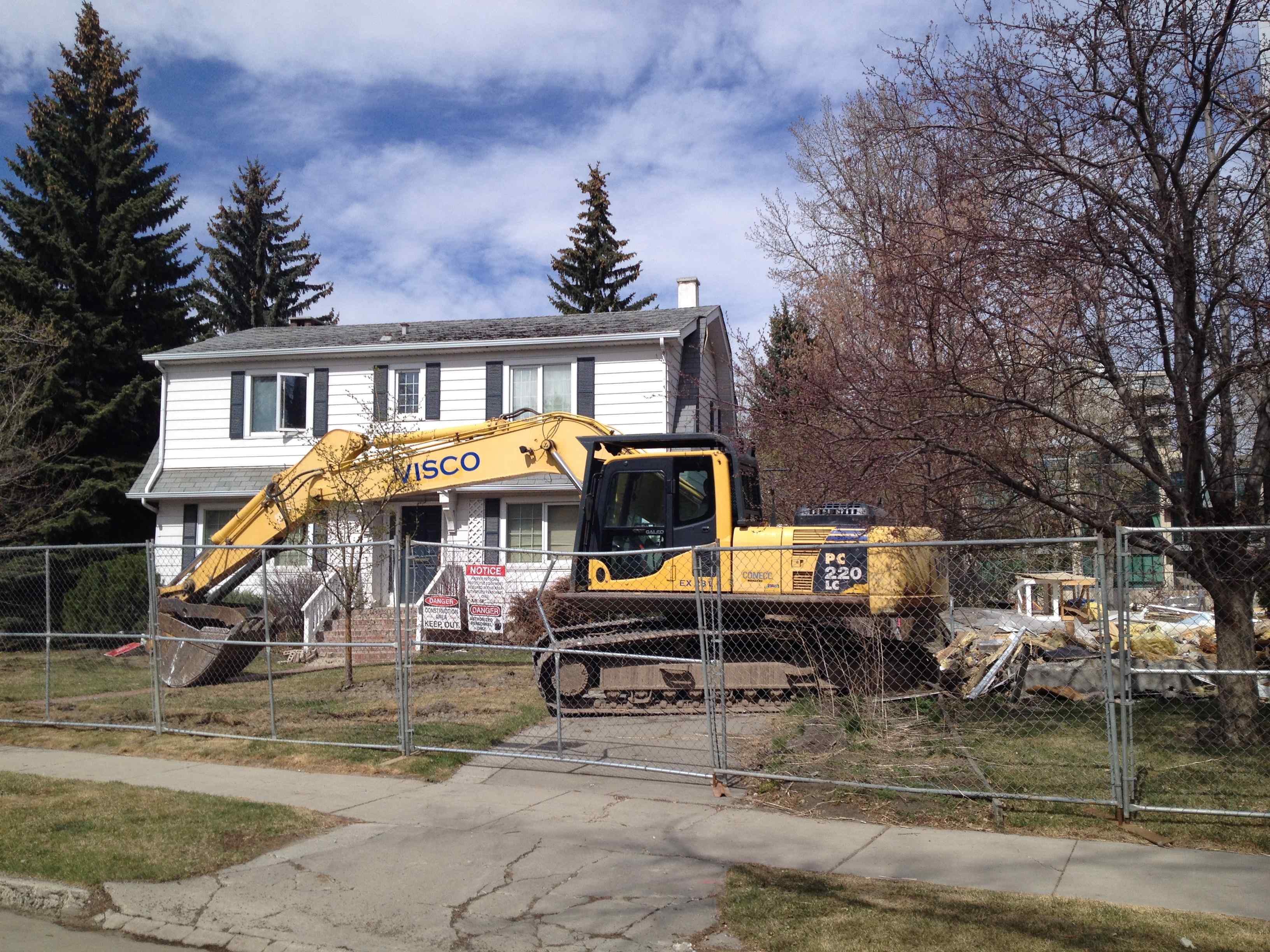 Calgary residents concerned about timeline for demolition of flood ...