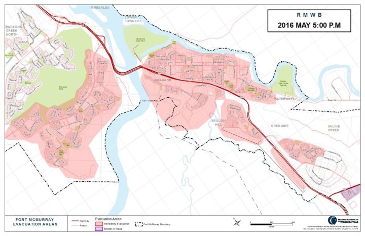 All of Fort McMurray evacuated as wildfire intensifies | Globalnews.ca
