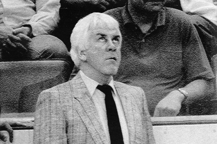 Former Leafs coach and ECHL Hall of Famer John Brophy dies after ...