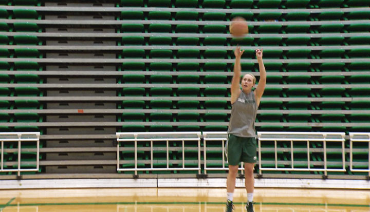 Former Sask. Huskie Laura Dally trying to secure spot on Team Canada ...