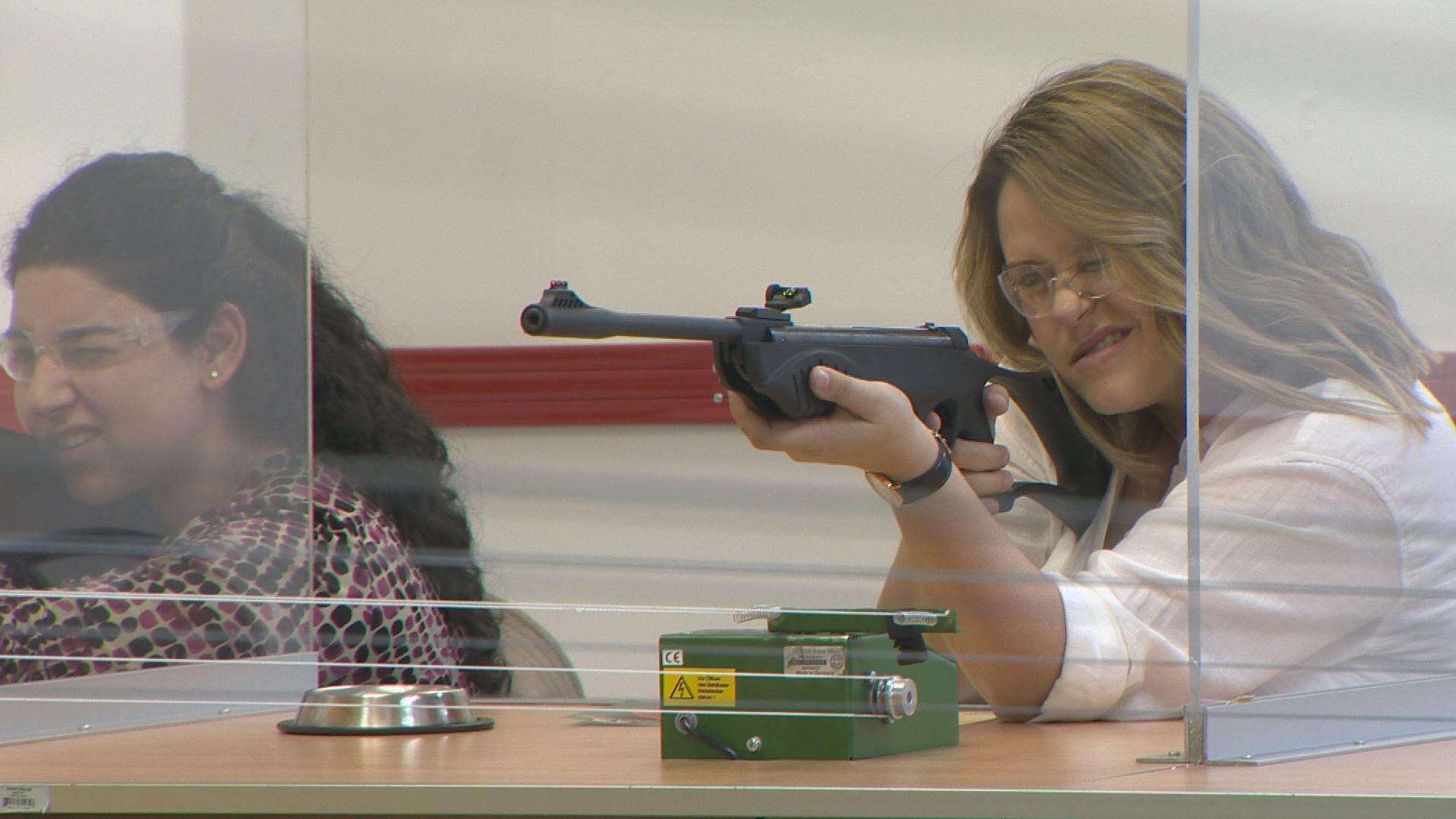 Quebec language police has air gun business in crosshairs - Montreal ...