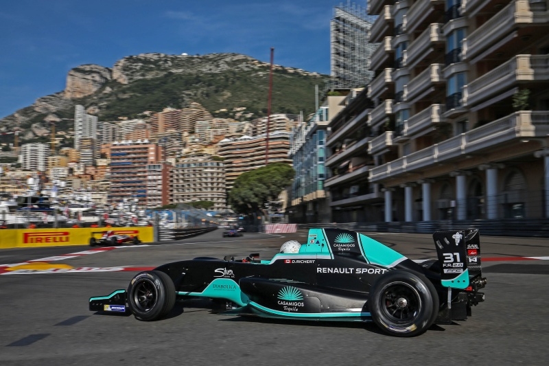 Manitoba race car driver designs car with George Clooney’s company ...