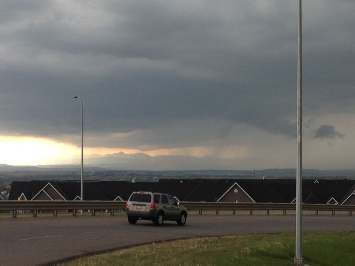 Severe thunderstorm watch issued for almost all of Alberta | Globalnews.ca