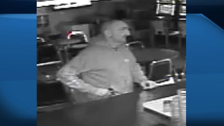 RCMP look for suspect vehicle with Sask. plates after Alberta robbery ...