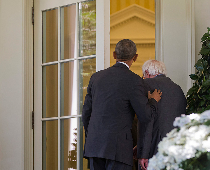 Facing calls for him to quit, Bernie Sanders meets with Barack Obama at ...