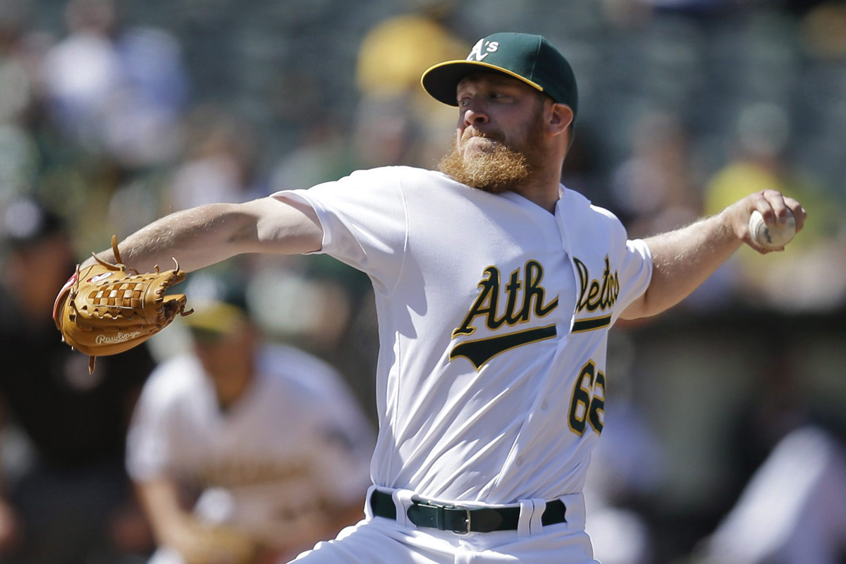 Little boy unknowingly takes swings at pitches from Oakland A’s all ...