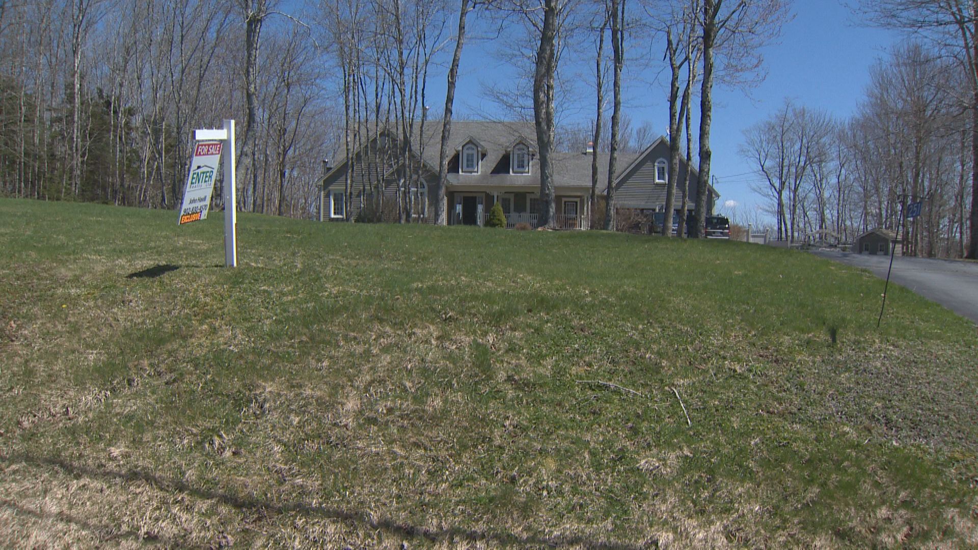 Grandeur Estates owner fined $30,000 for violating land-use bylaw ...