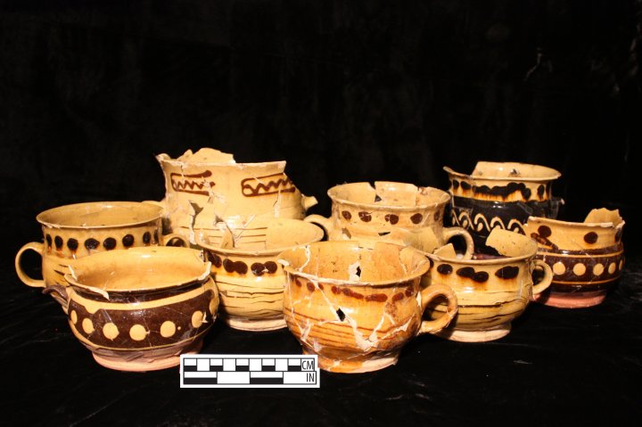 300-year-old Philadelphia toilets yield thousands of artifacts ...