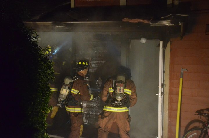 2 units damaged in White Rock apartment fire - BC | Globalnews.ca