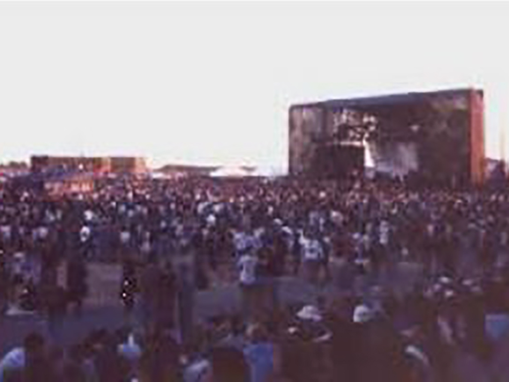 Relive some epic Canadian concert moments in honour of The Tragically ...