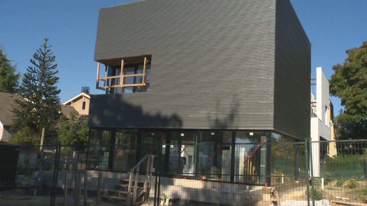 New Point Grey home raising eyebrows - BC | Globalnews.ca