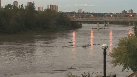 IN PHOTOS: North Saskatchewan River rises 3 metres in 24 hours in ...