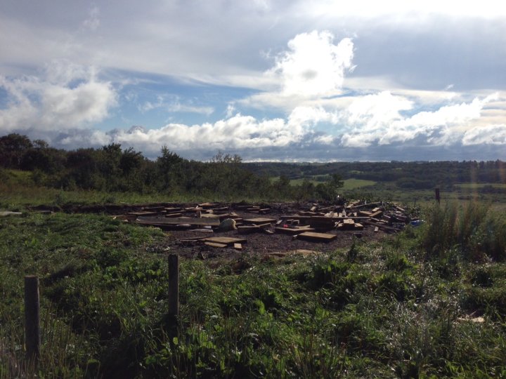 Tornado tears roof apart, flips over bus in Waywayseecappo First Nation ...