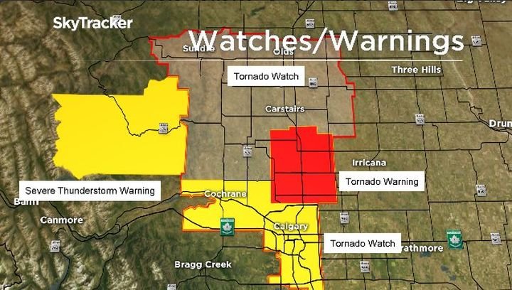 Video captures incredible moment of wild weather in Alberta | Globalnews.ca