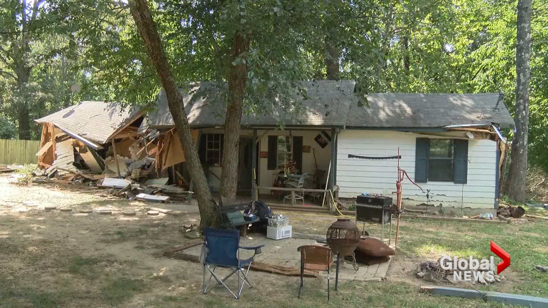 Tennessee man allegedly bulldozes neighbour’s house after heated ...
