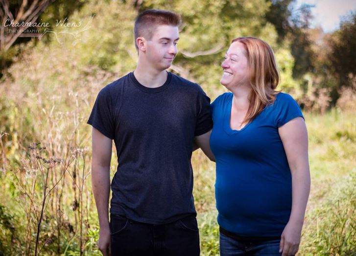 ‘Tyler is a hero’: Manitoba teen gives a special gift to strangers ...
