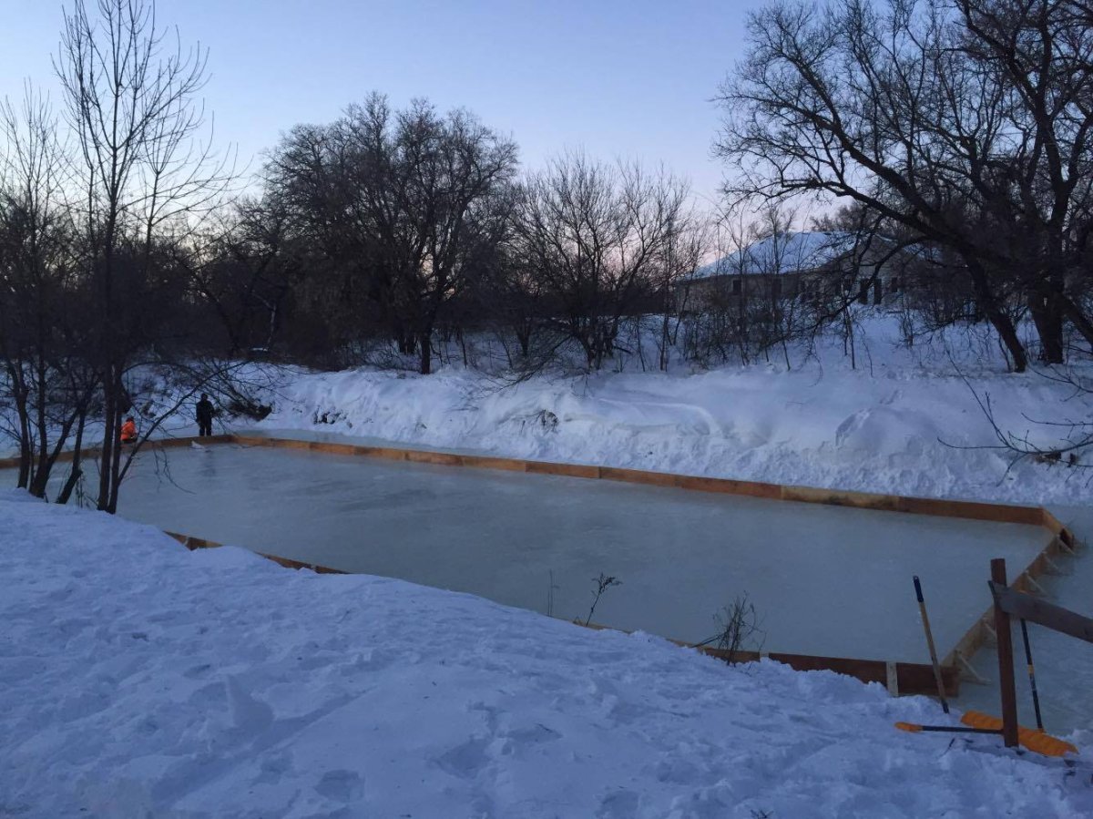 Vote: Manitoba’s best backyard skating rink - Winnipeg | Globalnews.ca