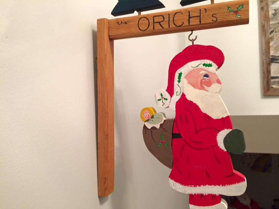 Lethbridge man has collected over 1,000 Santas since 1988 - Lethbridge ...