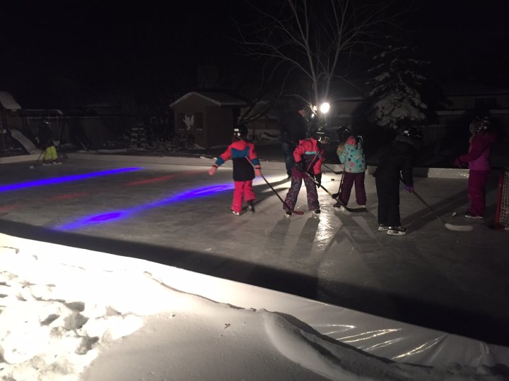 Vote: Manitoba’s best backyard skating rink - Winnipeg | Globalnews.ca