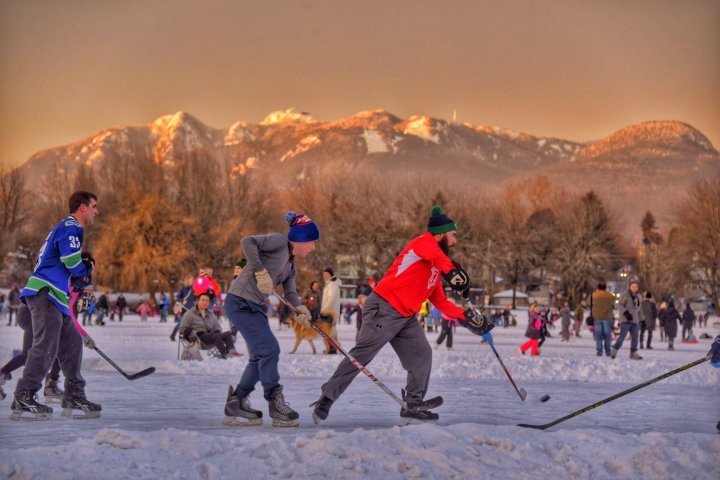 Trout Lake reopens again for skating - BC | Globalnews.ca