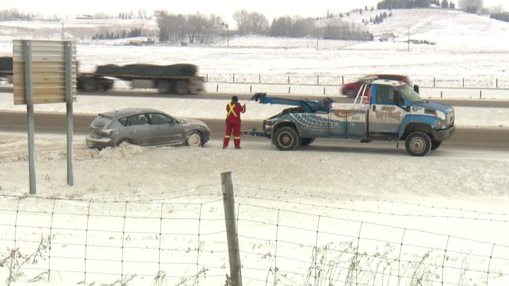 More than 100 crashes on icy southern Alberta roads Saturday ...