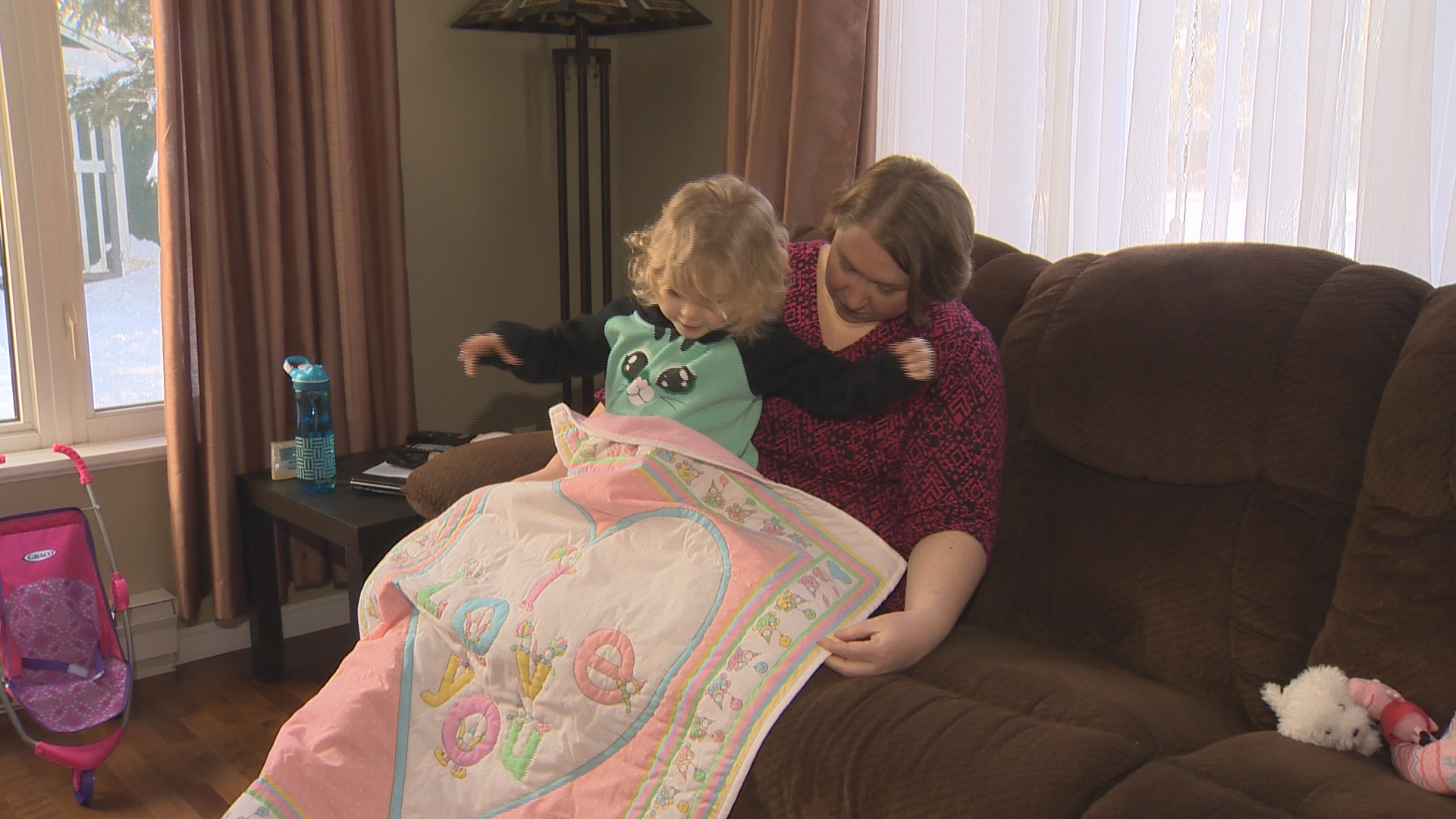 Project Linus blanket comforts 3-year-old battling cancer in N.B ...
