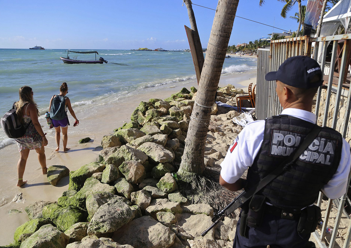 Denver woman among 5 killed in shooting outside Mexican nightclub ...