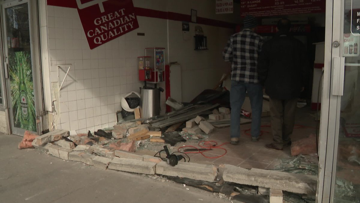 ‘Cutting the pizza, that’s why his life is saved’: SUV drives through ...