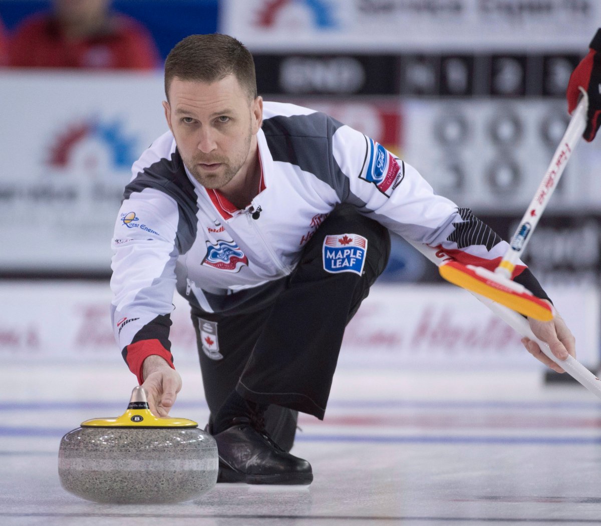 Canada’s Brad Gushue posts 9th straight victory at World Men’s Curling ...