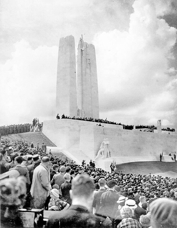 Edmonton woman shares aunt’s role as model for Mother Canada statue at ...