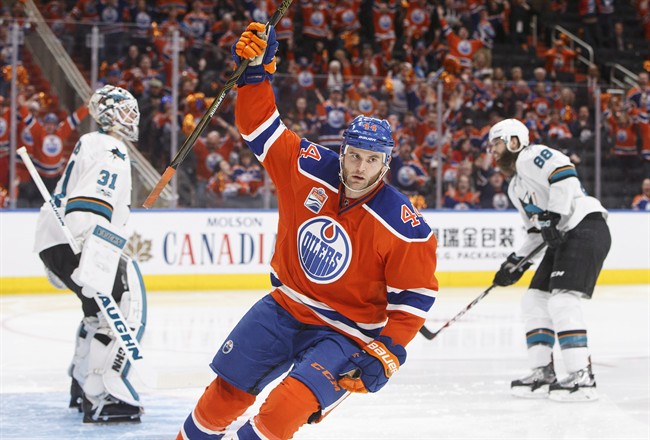 Oilers defeat Sharks 2-0 to even first-round series | Globalnews.ca