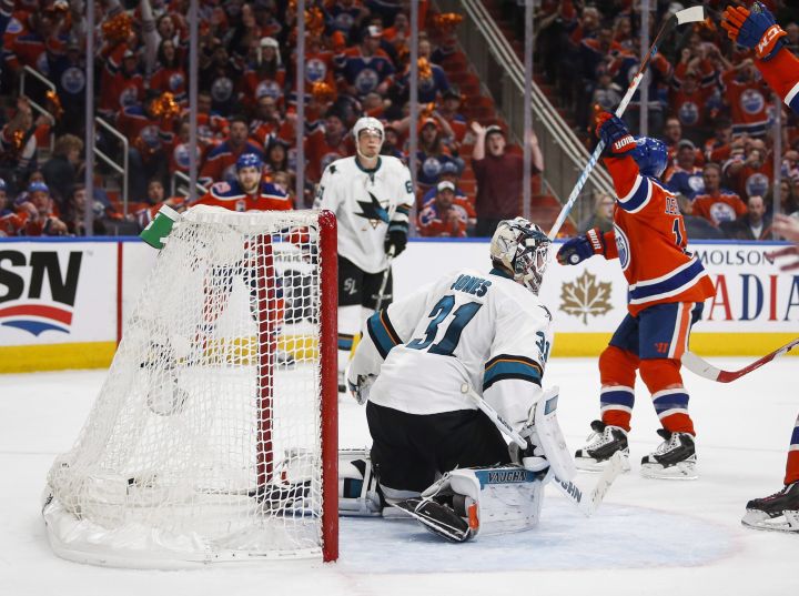 Desharnais delights Oilers fans with OT winner in Game 5 against the ...