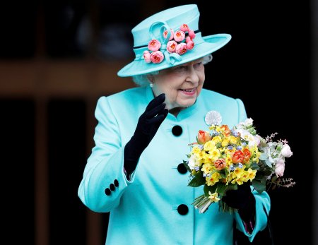 Happy birthday! Queen Elizabeth II turns 91 - National | Globalnews.ca
