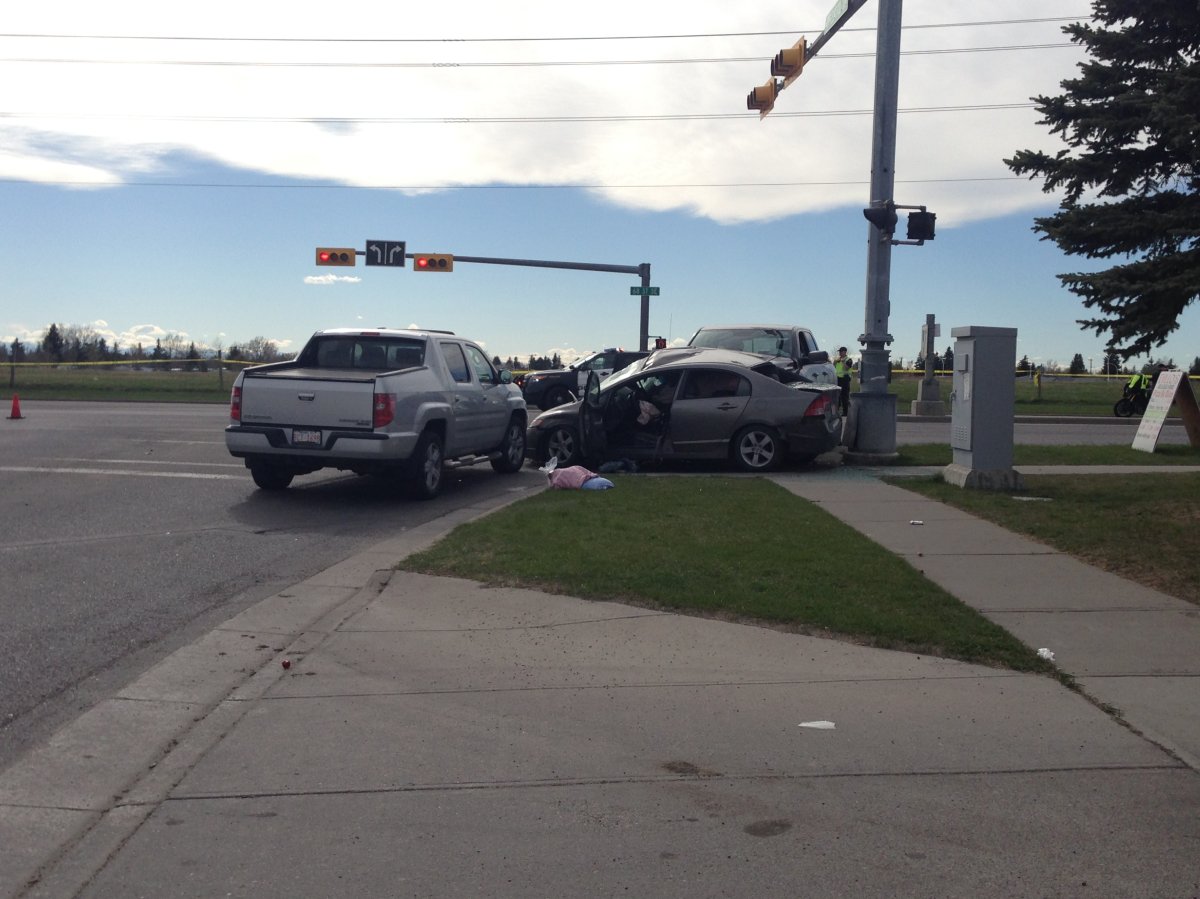 Serious crash in southeast Calgary sends woman to hospital in life ...
