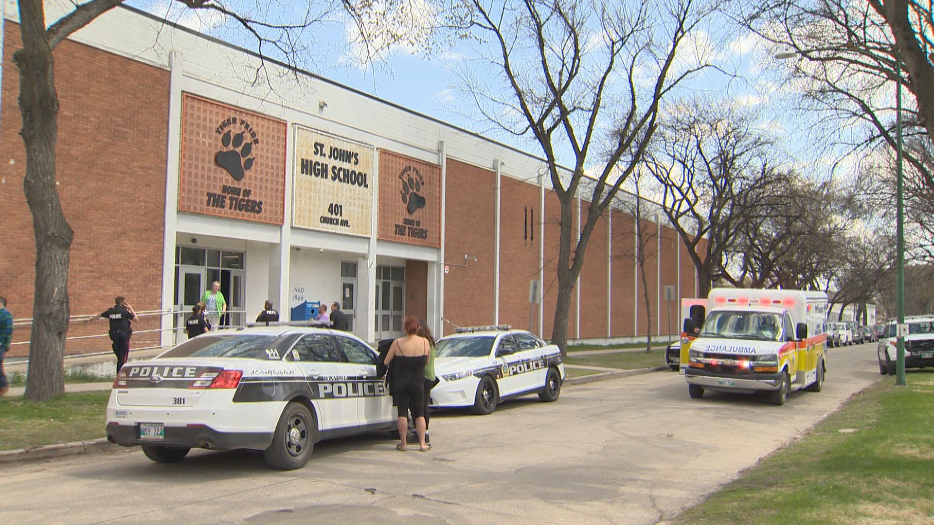 4 people sent to hospital after assault near north end high school ...
