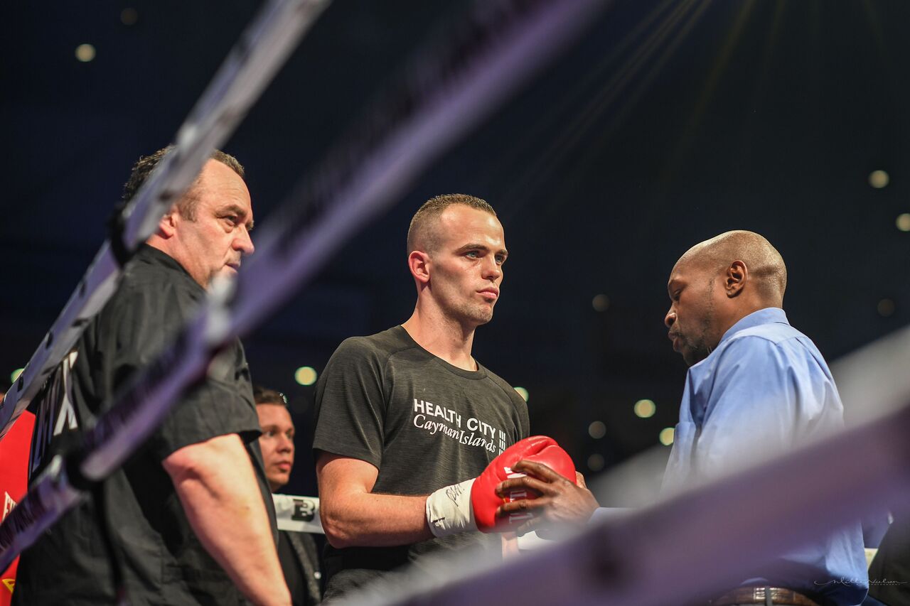 Hamilton boxer fights for another cause - Hamilton | Globalnews.ca