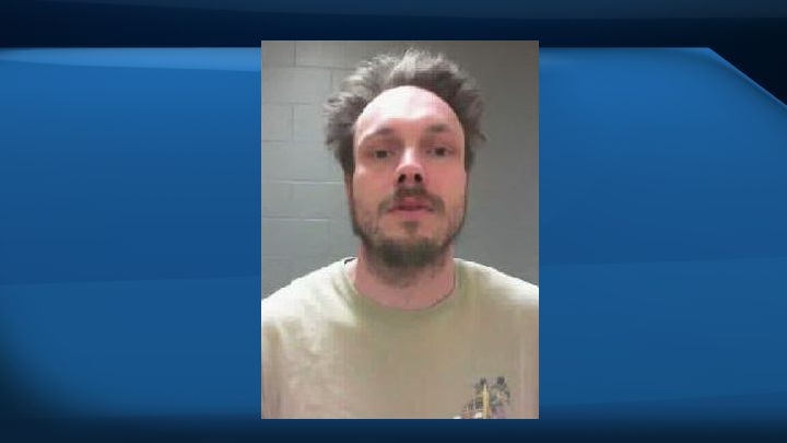Edmonton police release photo of man wanted for murder | Globalnews.ca