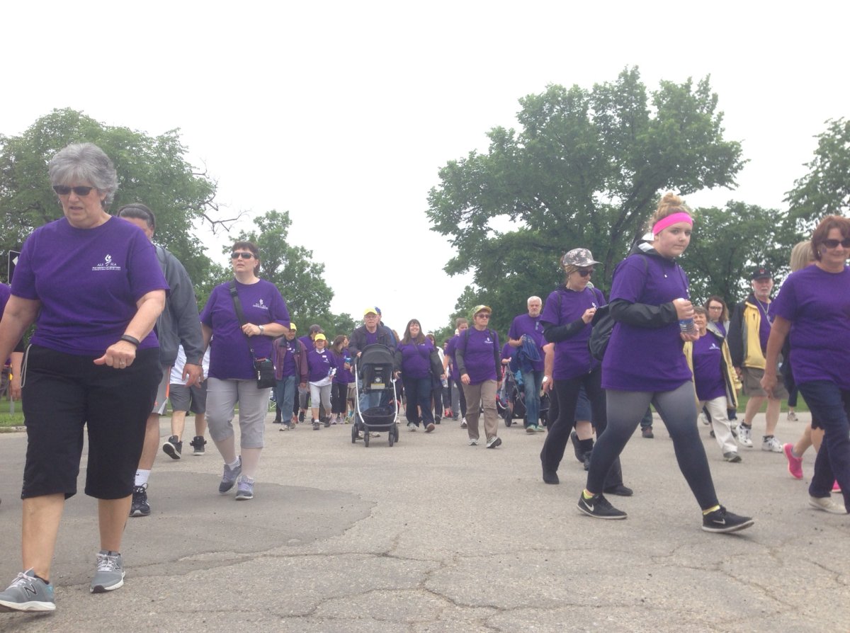 Over 2,000 people gather for annual Walk for ALS in Manitoba - Winnipeg ...