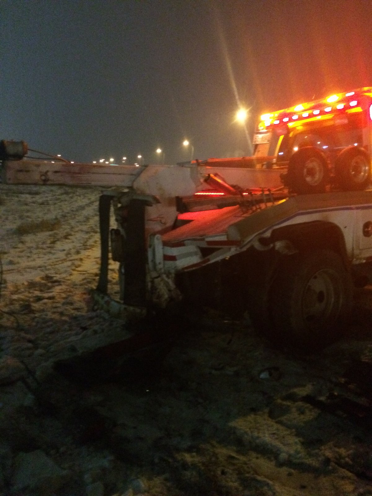 Alberta tow truck operators urge drivers to slow down and move over ...