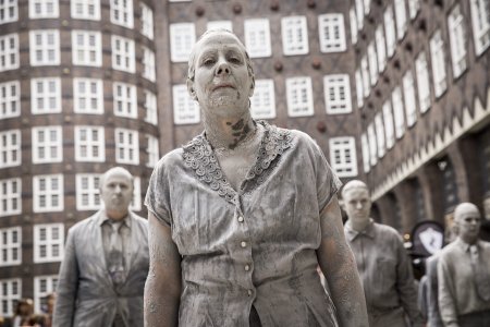 Zombie-like protesters march through Hamburg ahead of G20 Summit: In ...