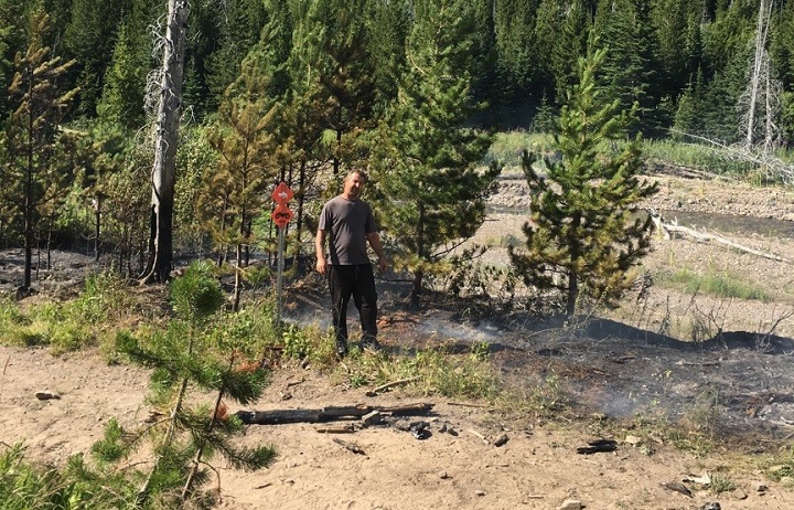 OHV users stop the spread of fire in the Castle Mountain area ...
