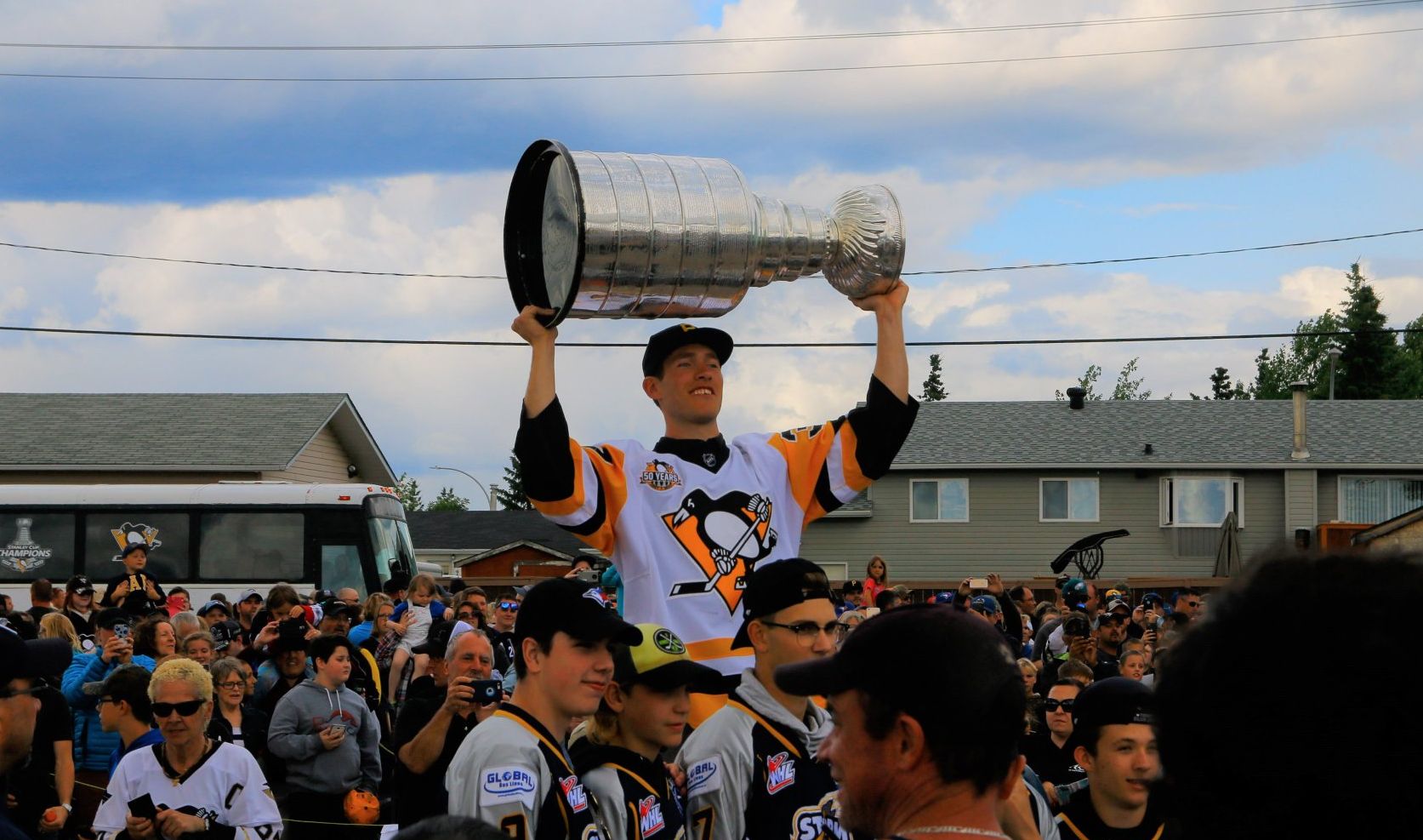 NHL player Carter Rowney brings Stanley Cup home to Alberta town ...