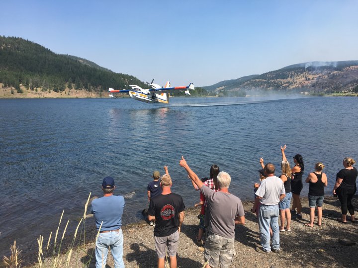 Monte Lake wildfire behaviour subsides; covers 150 hectares | Globalnews.ca