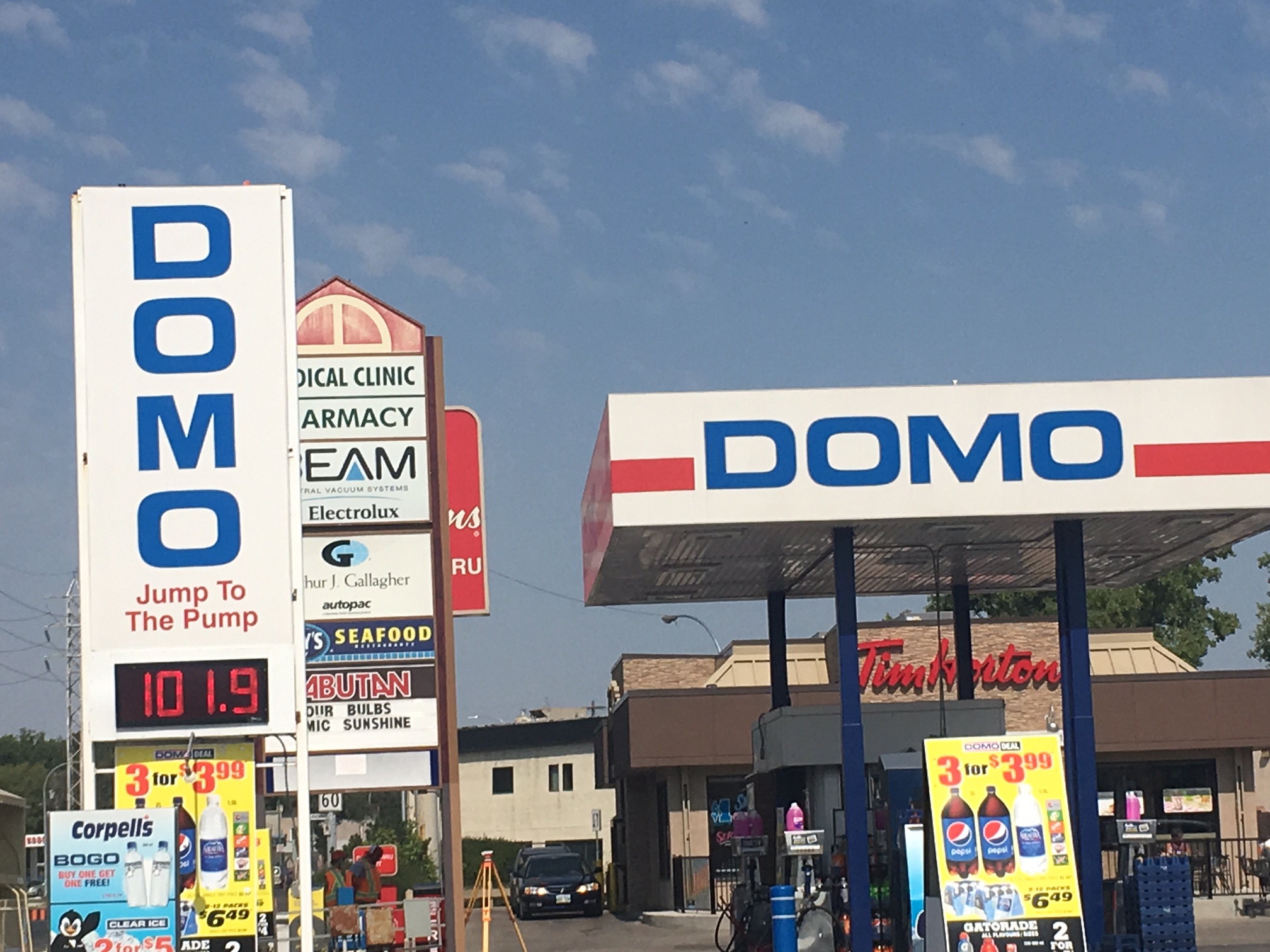 ‘It’s going to be a huge hit’: Winnipeggers fearful of gas price ...