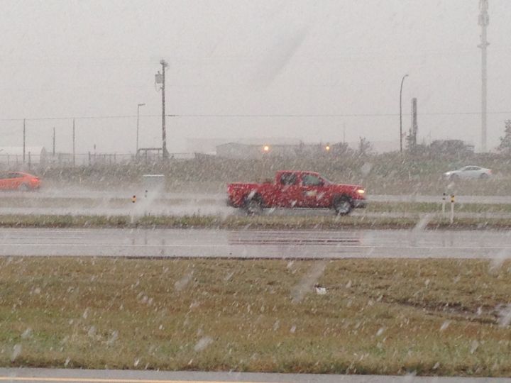 September snow blankets Edmonton area; snowfall warning issued for ...