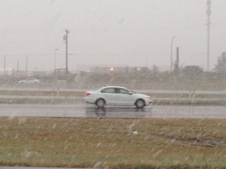September snow blankets Edmonton area; snowfall warning issued for ...